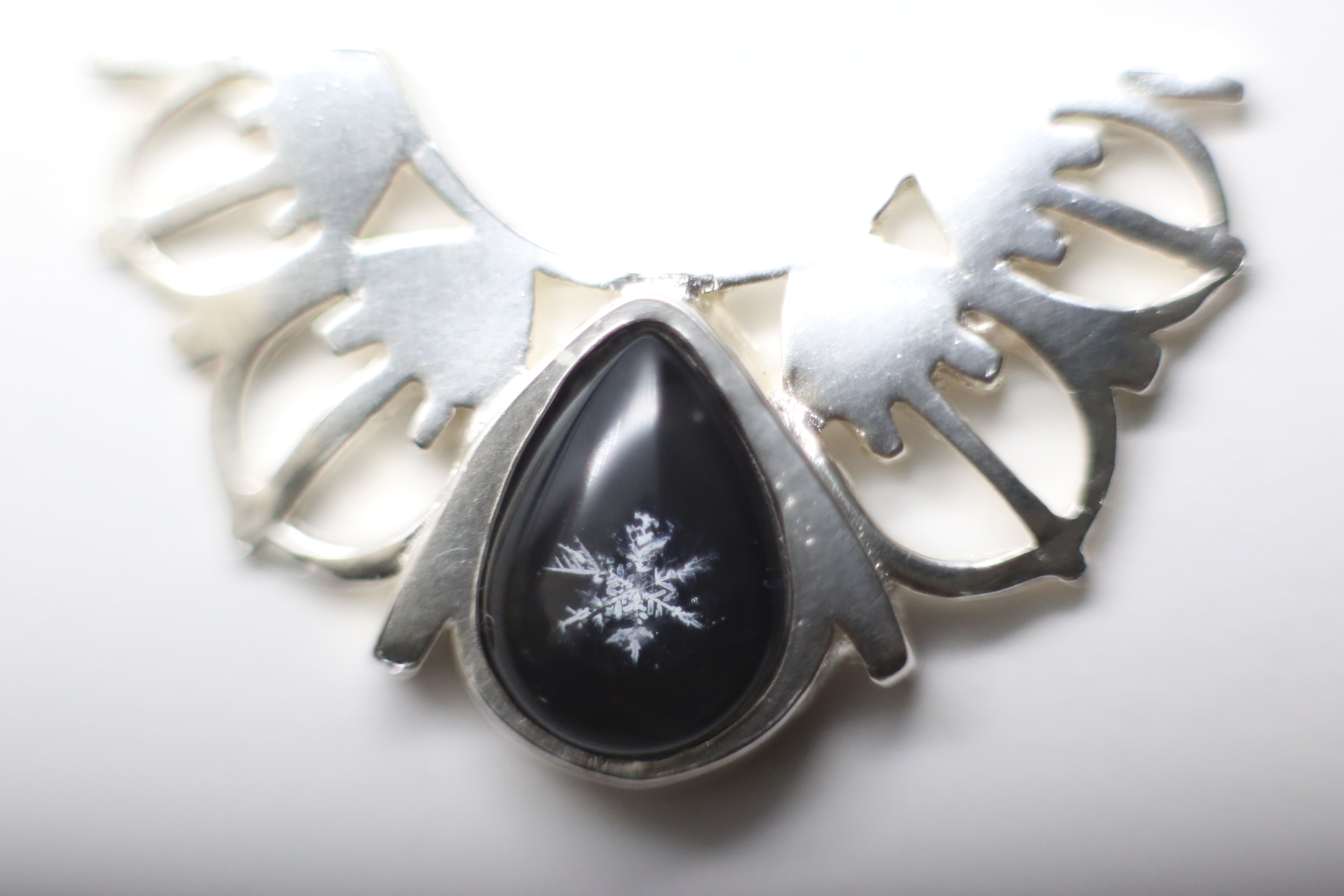 REAL SNOWFLAKES on sterling silver jewelry – Snowglobe Jewelry